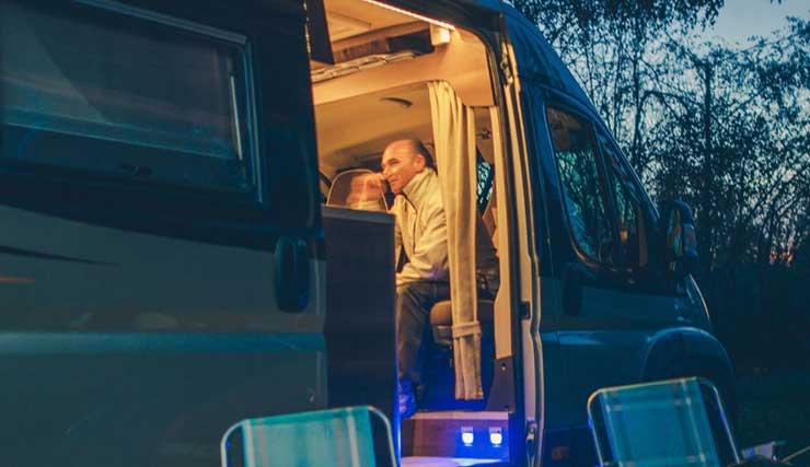 Seven Packing Tips from a Pro – Camec